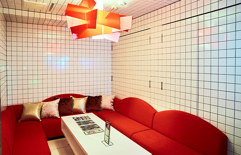 アソビバー ASOBIBAR 渋谷横丁前店 | 相席 出会い スタンディングバー